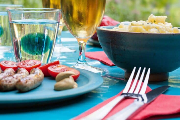 Summer Entertaining: 13 Cheap BBQ Ideas for Hosting an Awesome Cookout ...