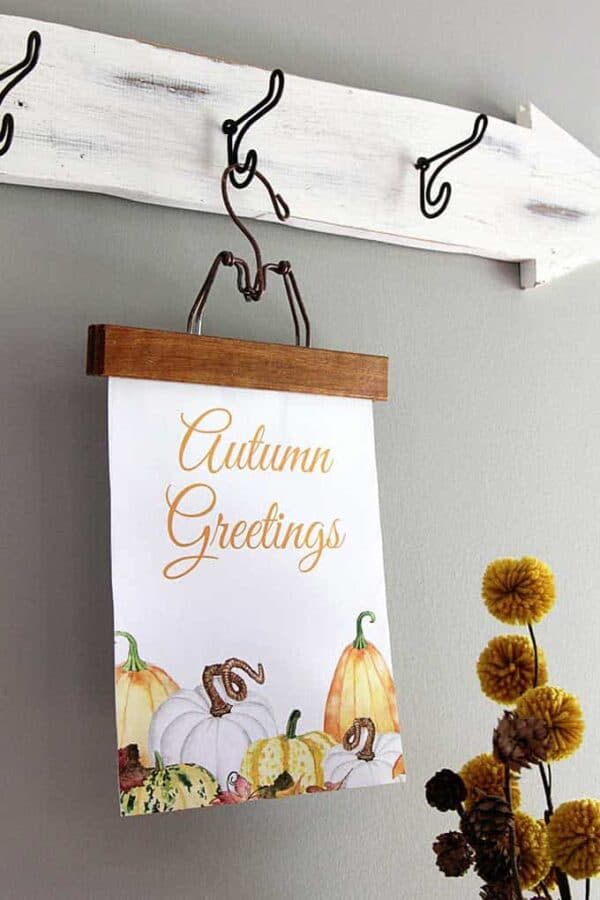 15 Beautiful Free Fall Printables - Decorating for Fall on a Budget!