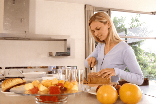 How to Store Food so it Stays Fresh Longer (stop wasting money!)