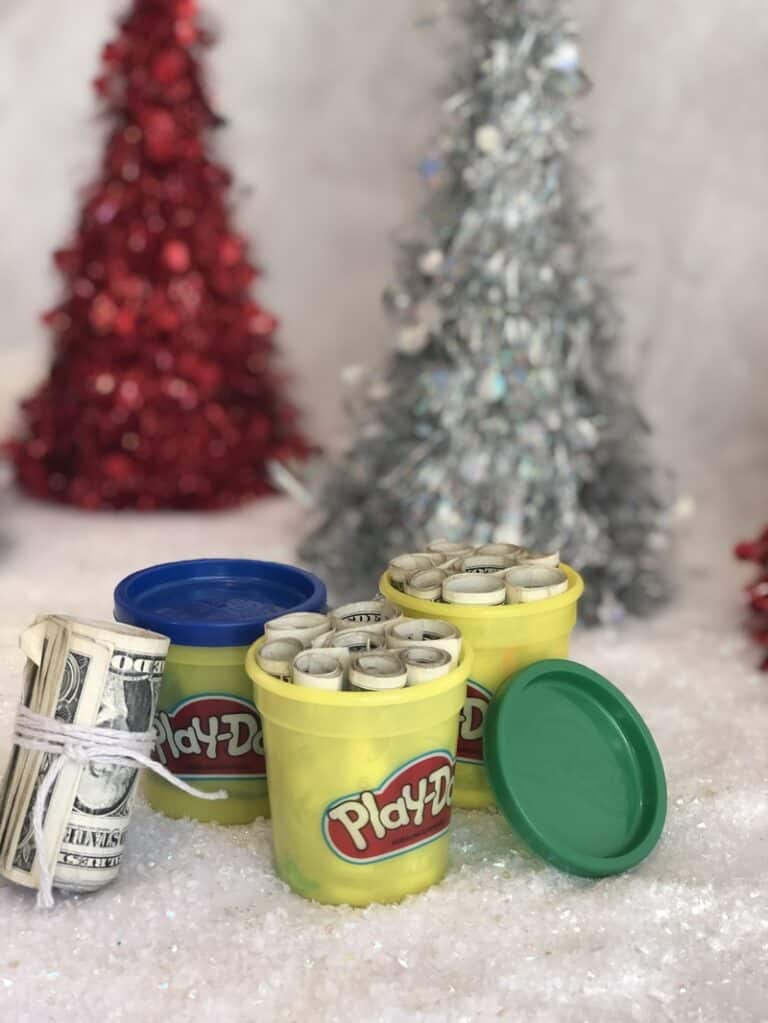 45 Creative Ways to Give Money as a Gift (fun cash gift ideas!)