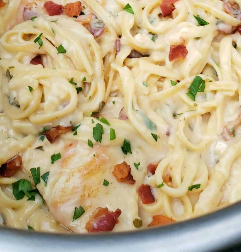 30 Quick and Easy Weeknight Pasta Dinner Ideas (perfect for picky eaters!)