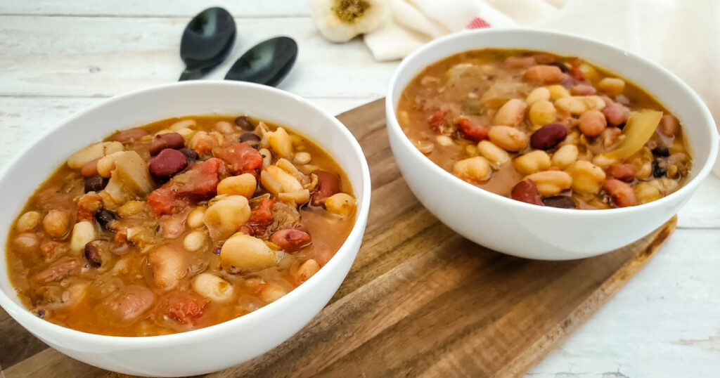 45 Cozy Fall Soups & Stews for Chilly Autumn Nights