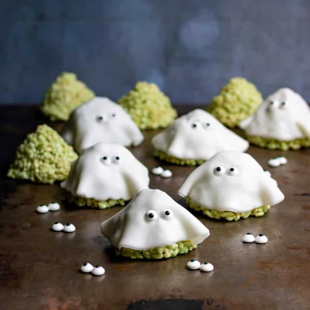 55 Quick No-Bake Halloween Treats That Are So Easy It’s Spooky