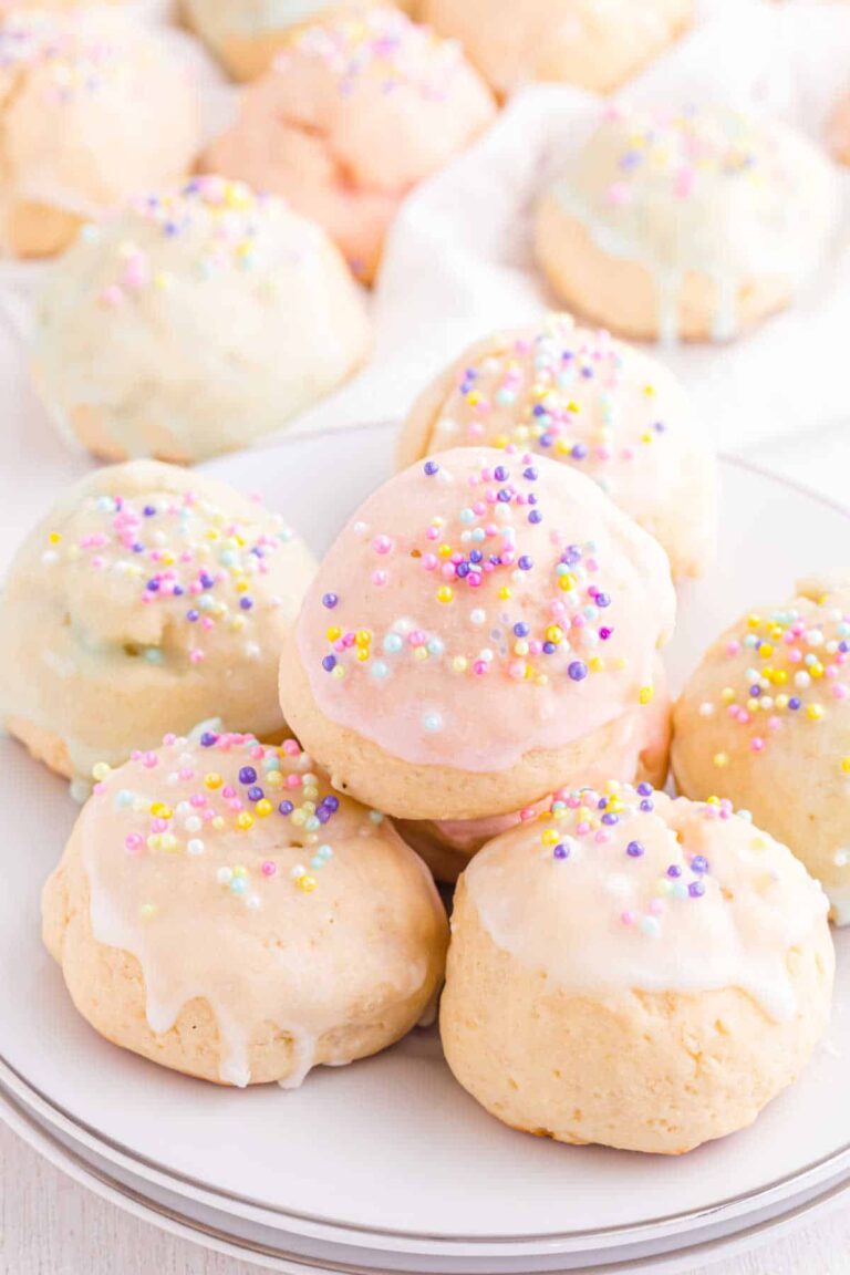 40 Easy Spring Cookies to Make the Season Even Sweeter