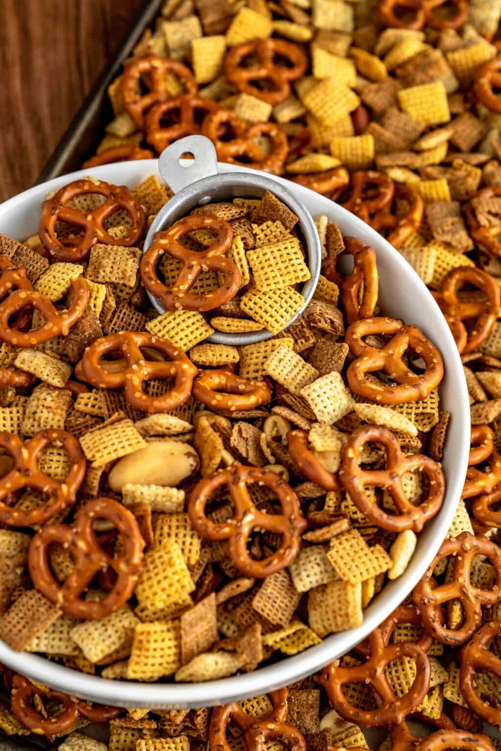 45 Fun Summer Snack Mix Ideas (easy chex mix recipes!)