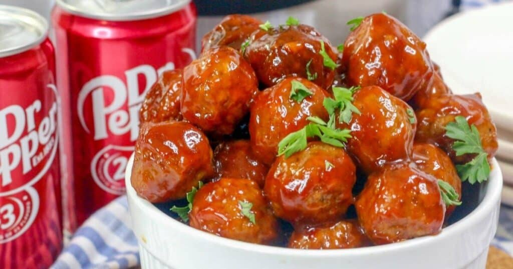 105 Fun Tailgate Food Ideas for the Ultimate Game Day Celebration