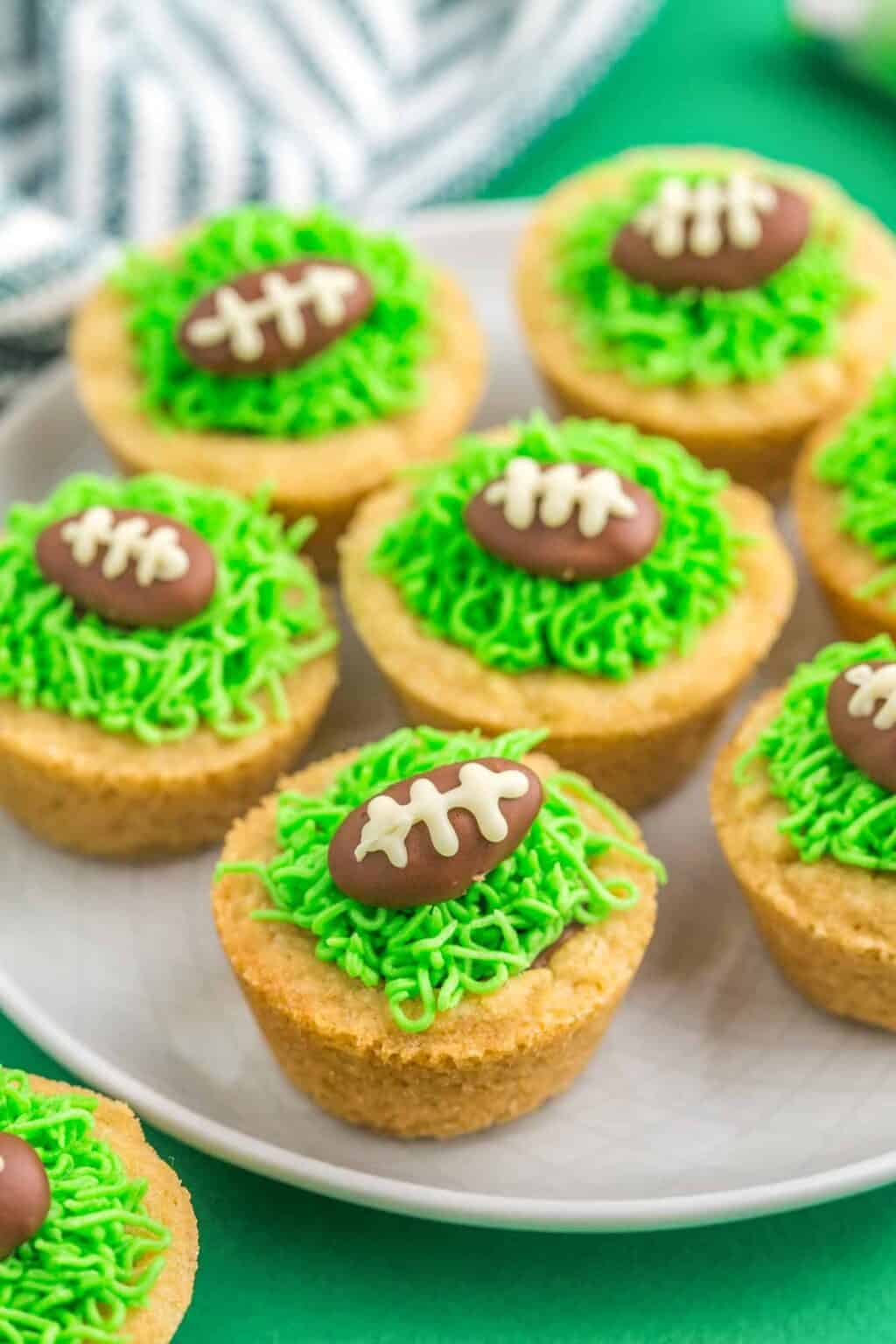 25 Easy Game Day Football Desserts for Parties & Tailgating