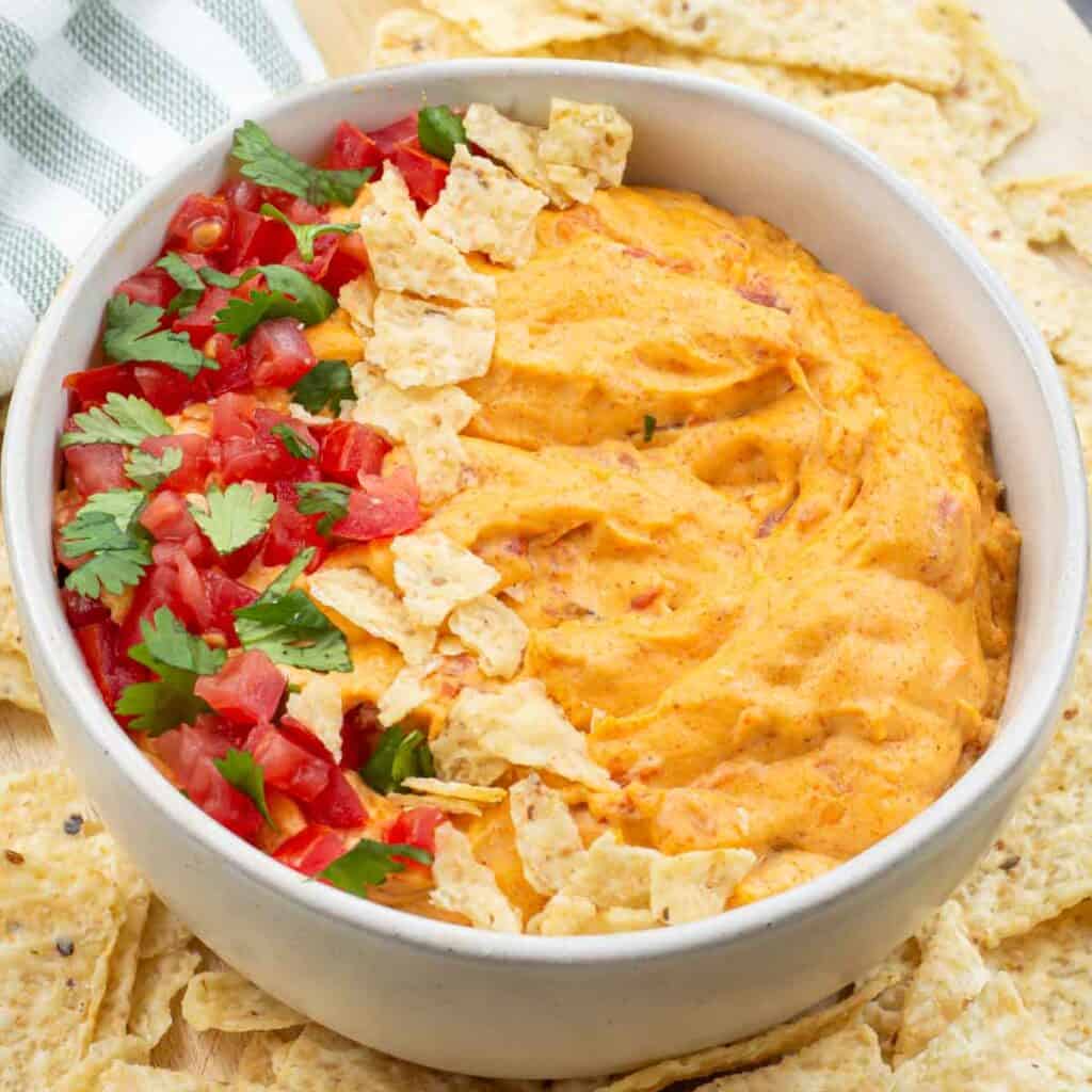 41 Unique Crockpot Appetizers and Dips for Parties