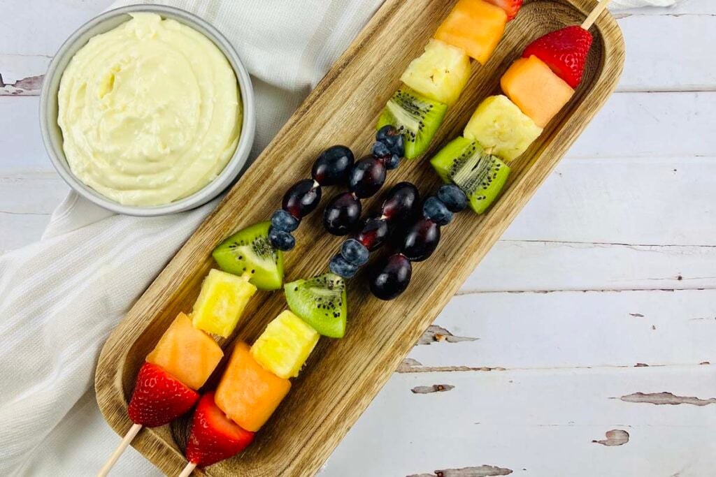 21 Fun Dessert Kabobs - Easy Dessert on a Stick Ideas