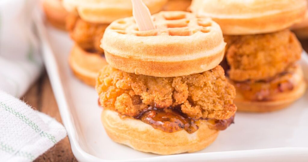 67 Cozy Fall Breakfast Recipes and Autumn Brunch Ideas