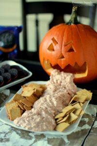35 Easy Halloween Dips for Parties (easy appetizers and spooky snacks!)