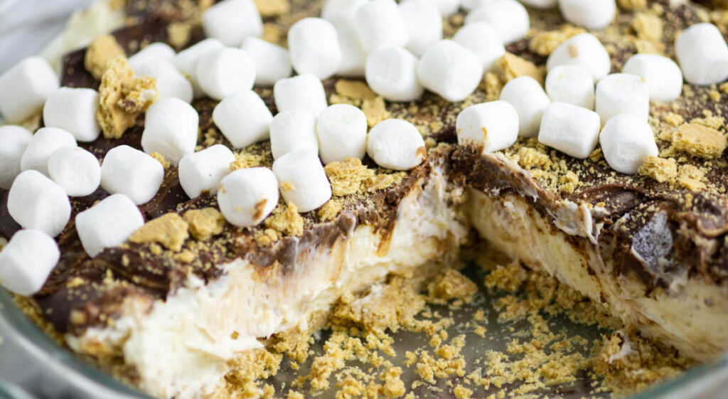 37 Fun Bonfire Food Ideas and Party Snacks for a Memorable Night