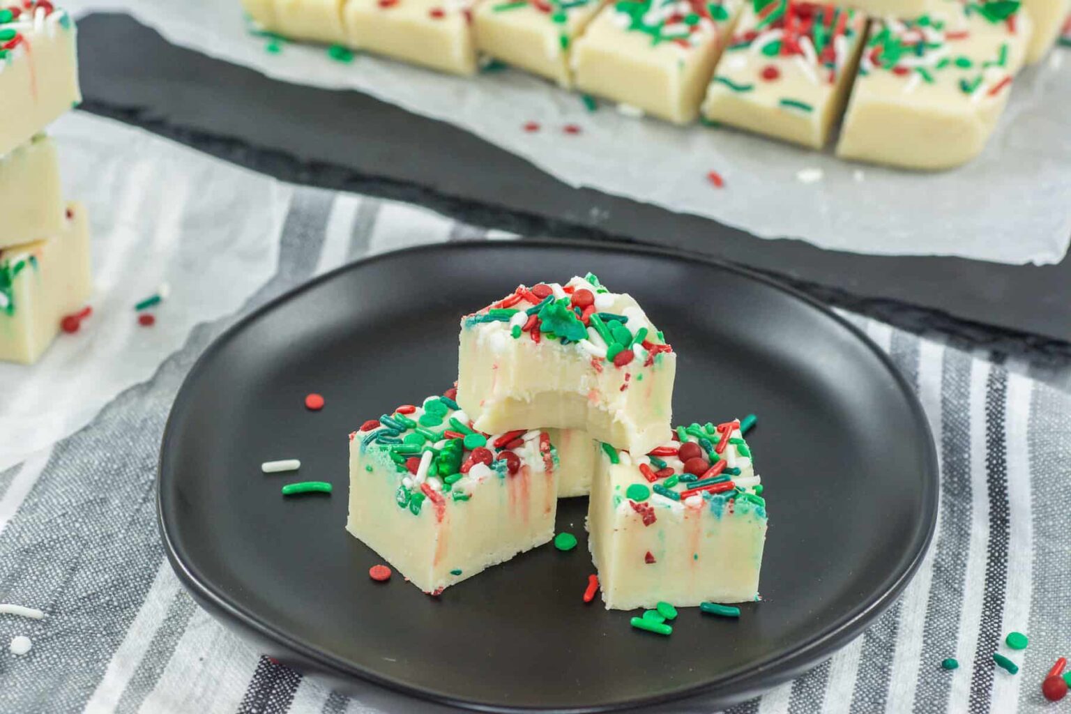 35 Best Christmas Fudge Recipes for Easy Homemade Holiday Treats