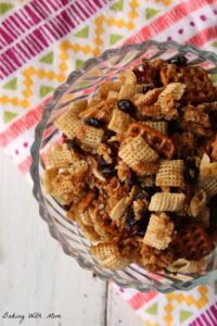 45 Fun Summer Snack Mix Ideas (easy chex mix recipes!)
