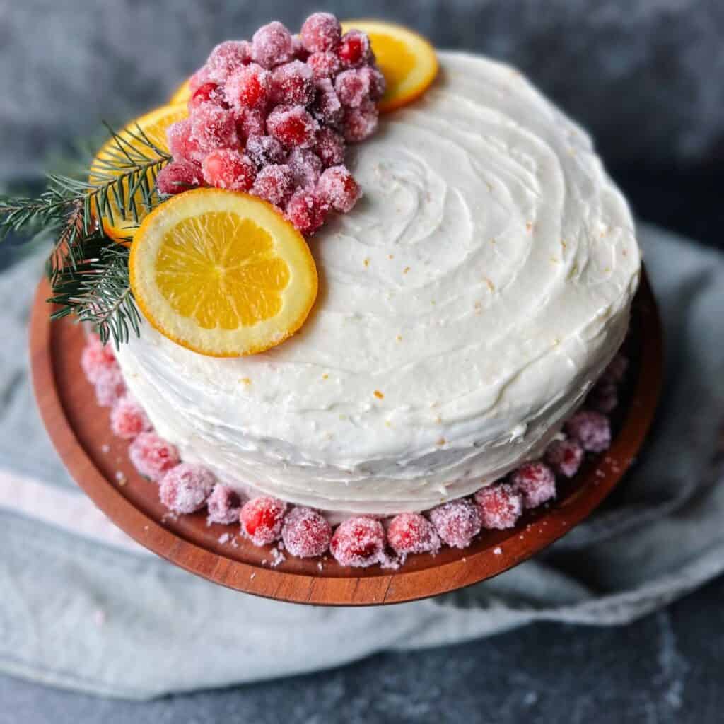 45 Festive Christmas Cakes for Fun Holiday Desserts that Feed a Crowd