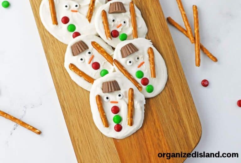 35 Easy Christmas Bark Recipes for Party Snacks or Holiday Gifts ...