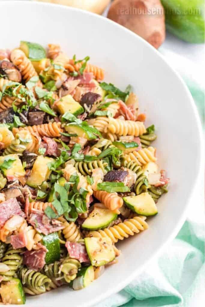 35 Best Spring Pasta Salad Recipes for Parties, Potlucks, or Easy ...