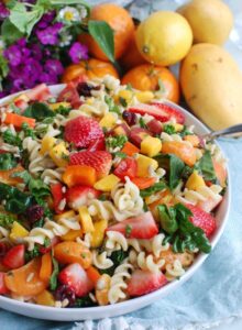 55 Easy Spring Potluck Ideas + Party Food for a Crowd