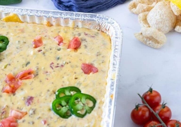 35 Easy Campfire Snacks for Fun Fireside Feasting