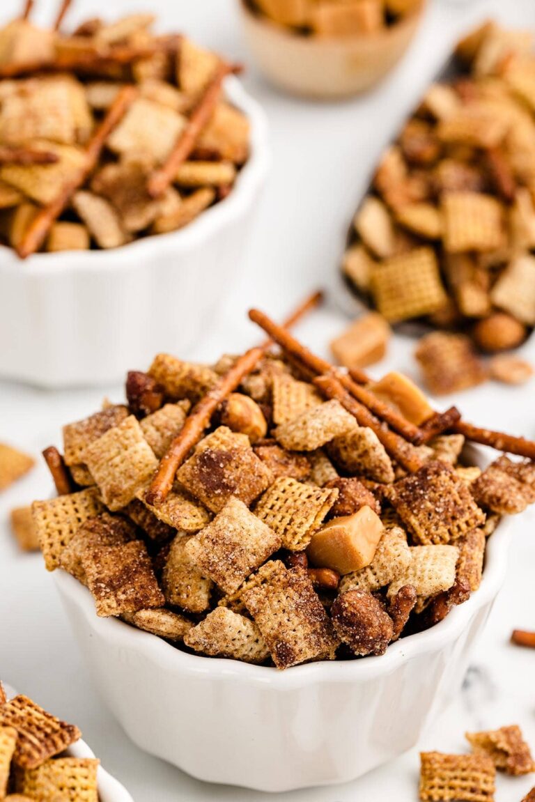 45 Fun Summer Snack Mix Ideas (easy chex mix recipes!)