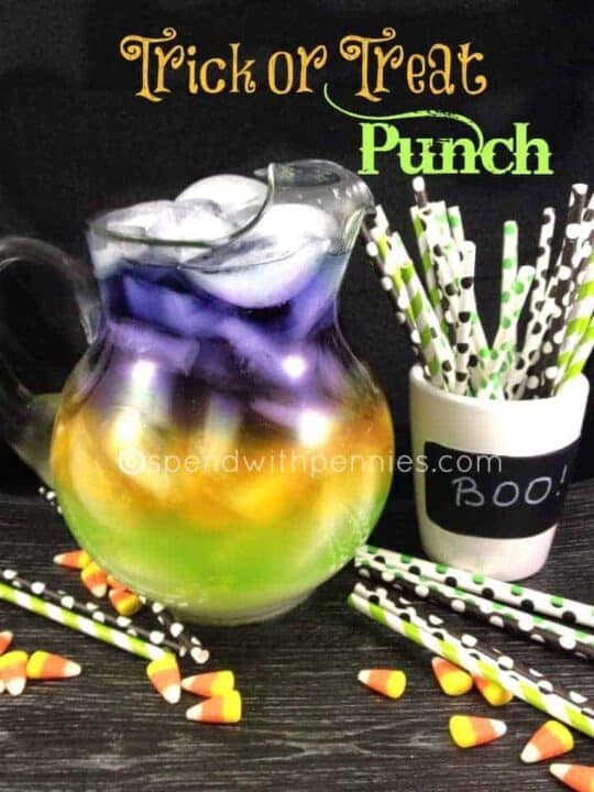 19 Spooky Fun Halloween Punch Recipes for a Party